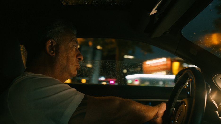 Milliarden Mike (2024) | ČSFD.cz