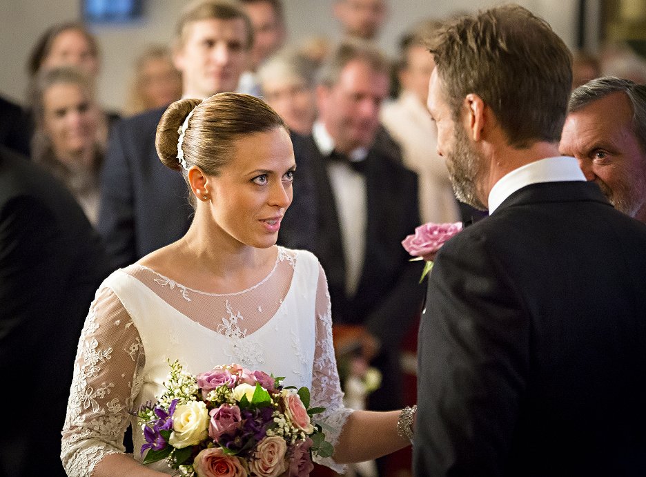 Helt perfekt - Nærmeste pårørende (S05E10) (2015) | ČSFD.cz