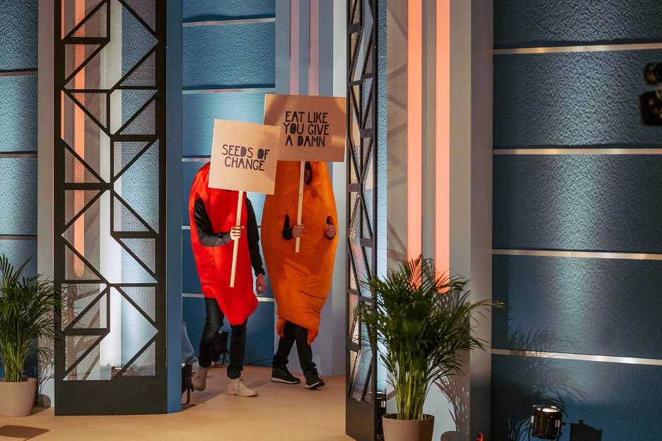 Leijonan luola Suomi (2023) | ČSFD.cz