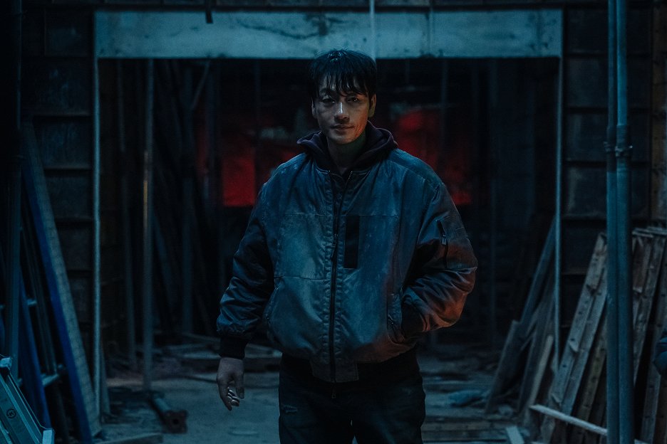 Akyeon - Karma (E06) (2025) | ČSFD.cz