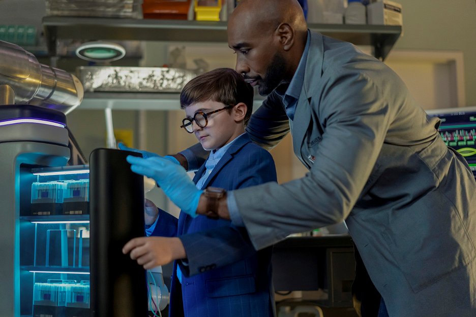 Watson - A Variant of Unknown Significance (S01E08) (2025) | ČSFD.cz