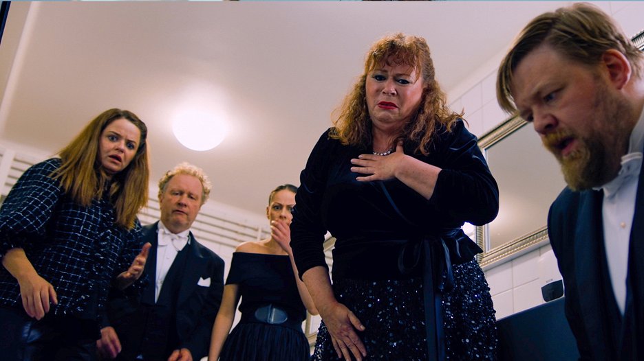 Fullt hús (2024) | ČSFD.cz