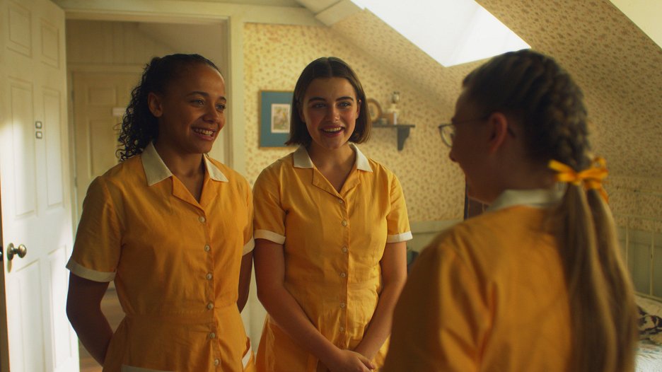 Malory Towers - The Rivers Sisters Return (S05E01) (2024) | ČSFD.cz