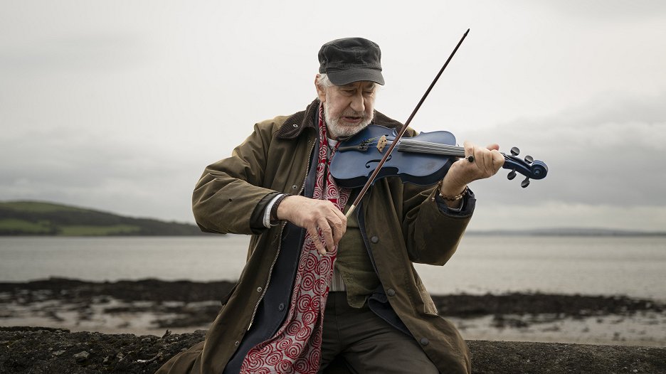 Molly a kouzelné struny (2024) | ČSFD.cz