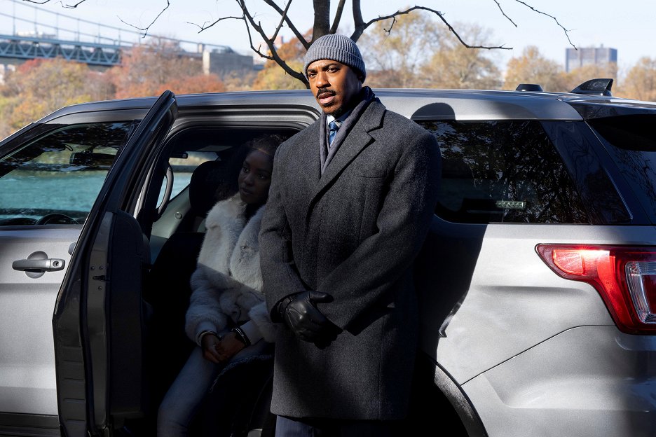 Zákon a pořádek - Větší dobro (S24E10) (2025) | ČSFD.cz