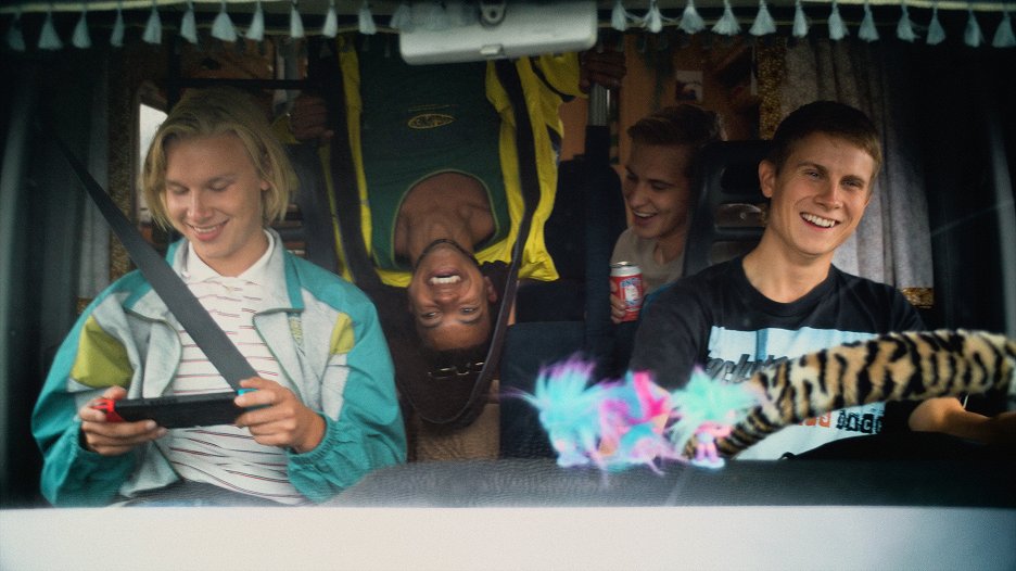 Drakar - ystävyyden roadtrip (2022) | Galerie - Ze seriálu | ČSFD.cz