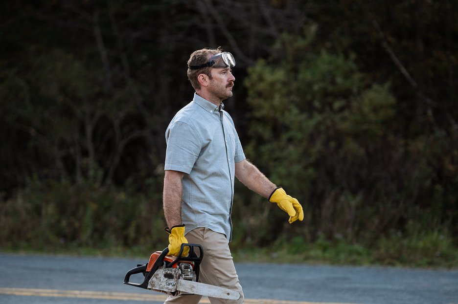 Sharp Corner (2024) | ČSFD.cz