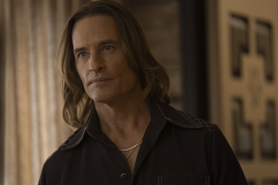 Duster - '66 Reno Split (E08) (2025) | ČSFD.cz