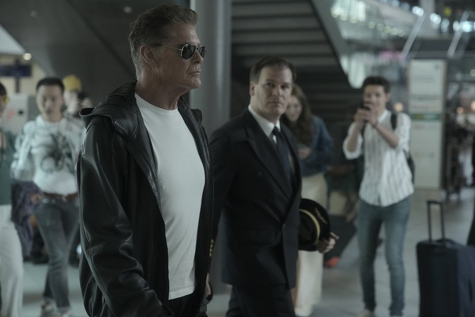 Ze Network – Titkos hálózat - Fessük vörösre a várost (E01) (2022 ...