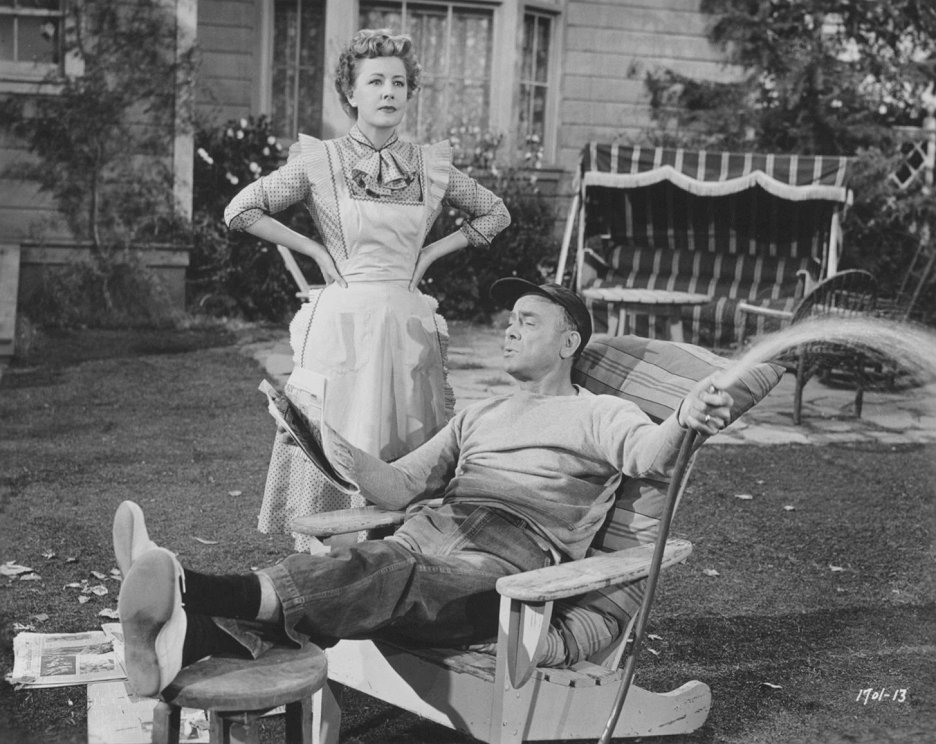 It Grows on Trees (1952) | ČSFD.cz