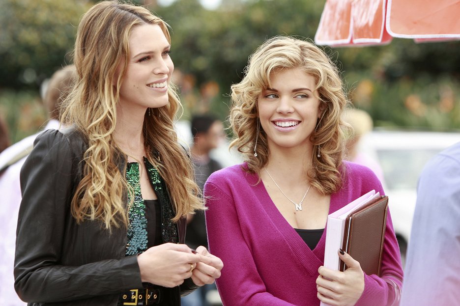 90210 Nov Gener cia The Dionysian Debacle S01E21 2009 SFD cz 90210-nov-gener-cia-the-dionysian-debacle-s01e21-2009-sfd-cz