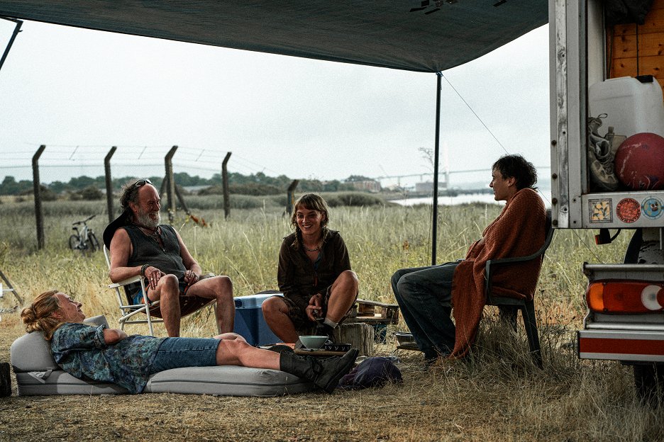 Pobuda (2025) | ČSFD.cz