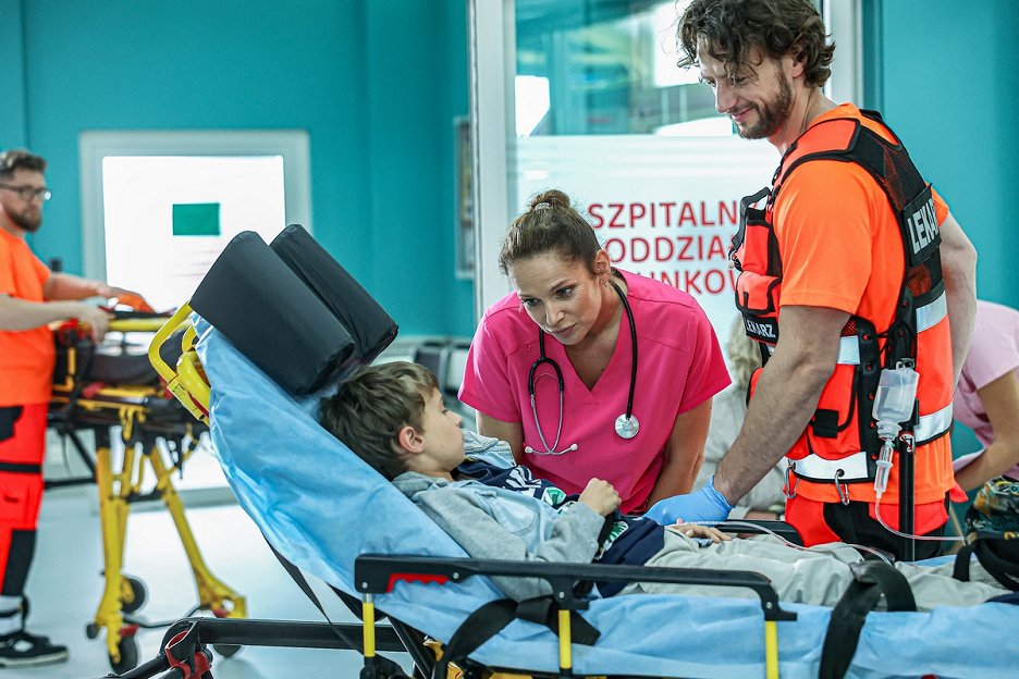 Szpital św. Anny - Episode 30 (S02E30) (2025) | Tvorcovia | ČSFD.sk