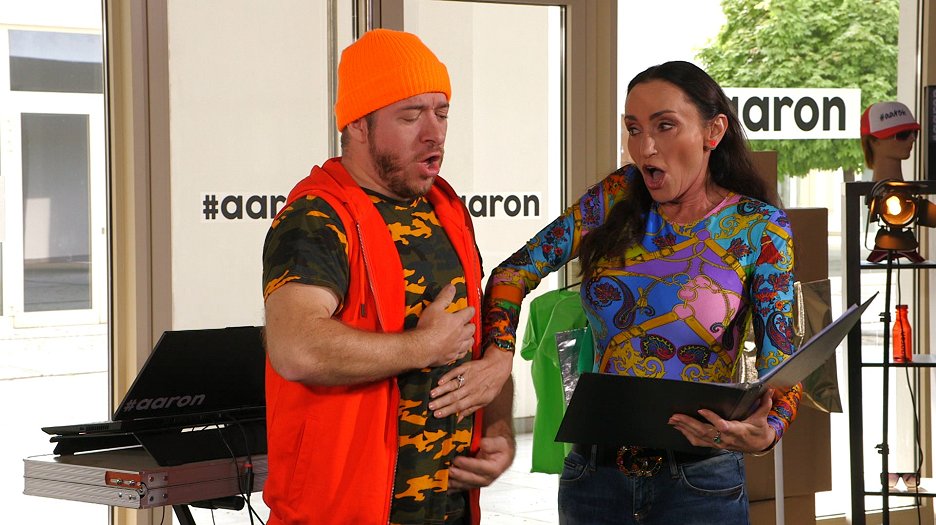 #aaron (2021) | ČSFD.cz