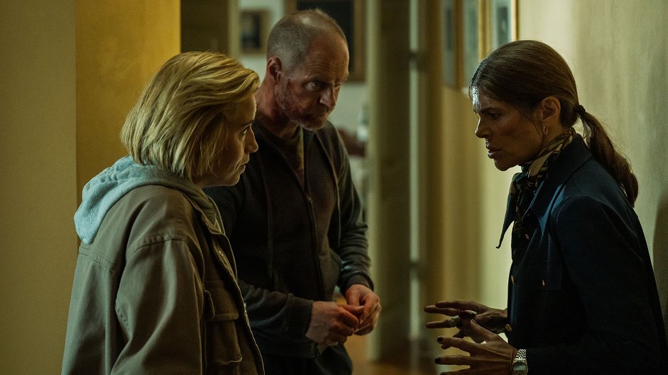 Oxen - Pagten brydes (S02E04) (2025) | Tvůrci | ČSFD.cz