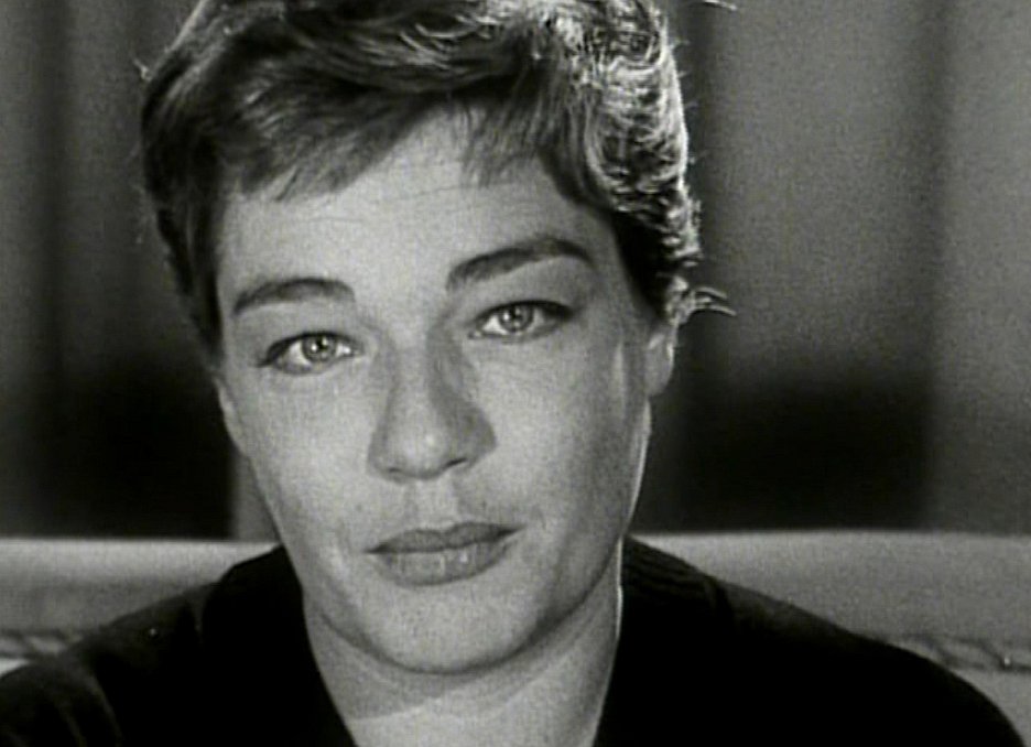 Simone Signoretová (2019) | Galerie - Z filmu | ČSFD.cz