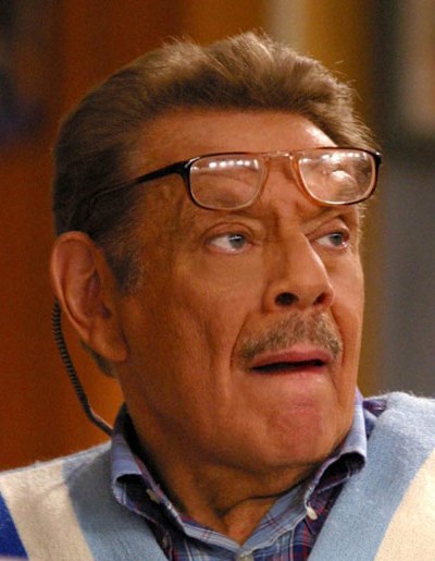 Zemřel herec Jerry Stiller | Hírek | ČSFD.sk