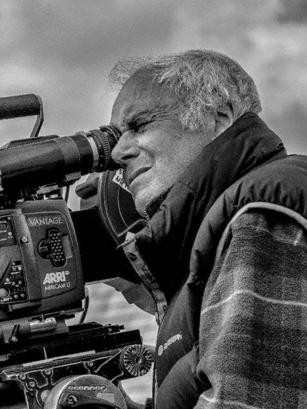 Zemřel kameraman Vladimír Smutný | Novinky | ČSFD.cz