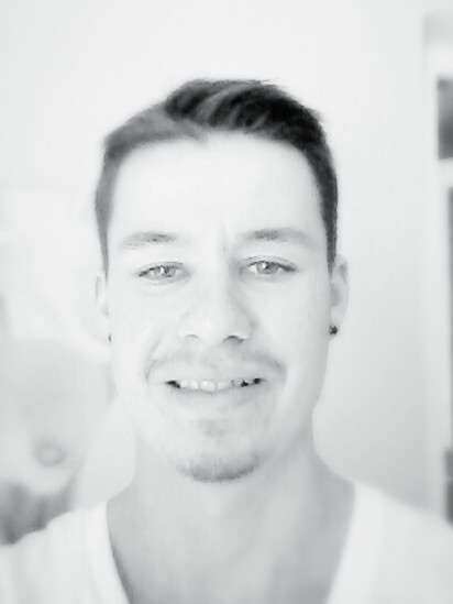 DominicVilla | ČSFD.cz